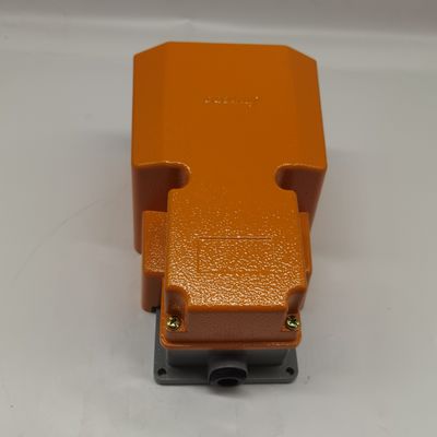 JLG Toggle Switch 4360336S